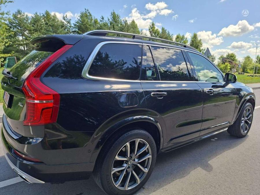 Black Volvo XC90 2018 in Klaipeda, with an engine capacity of 1.97 L and mileage of 131 thousand km for 23900 €, photo 11 on AUTOMOTO.COM.LV