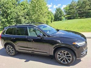 Black Volvo XC90 2018 in Klaipeda, with an engine capacity of 1.97 L and mileage of 131 thousand km for 23900 €, photo 17 on AUTOMOTO.COM.LV
