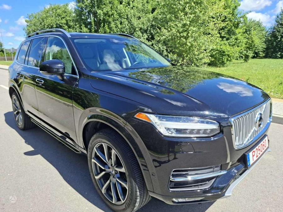 Black Volvo XC90 2018 in Klaipeda, with an engine capacity of 1.97 L and mileage of 131 thousand km for 23900 €, photo 18 on AUTOMOTO.COM.LV