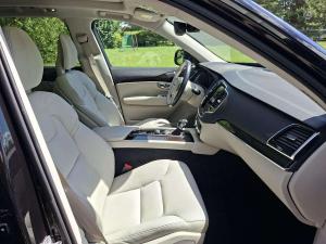 Black Volvo XC90 2018 in Klaipeda, with an engine capacity of 1.97 L and mileage of 131 thousand km for 23900 €, photo 26 on AUTOMOTO.COM.LV