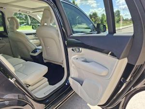 Black Volvo XC90 2018 in Klaipeda, with an engine capacity of 1.97 L and mileage of 131 thousand km for 23900 €, photo 30 on AUTOMOTO.COM.LV