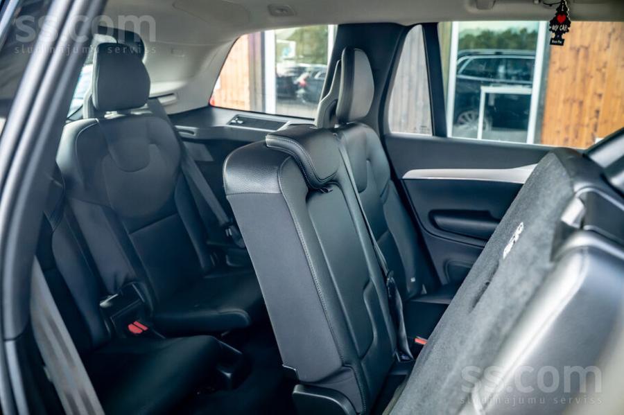 Melns Volvo XC90 2018 Rīga, ar dzinēja tilpumu 2.00 L un nobraukumu 246 tūkst. km par 21200 €, foto 19 vietnē AUTOMOTO.COM.LV