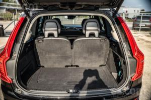 Melns Volvo XC90 2018 Rīga, ar dzinēja tilpumu 2.00 L un nobraukumu 246 tūkst. km par 21200 €, foto 20 vietnē AUTOMOTO.COM.LV