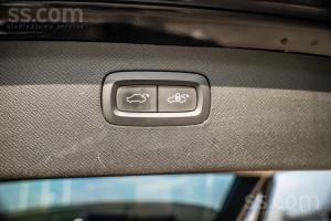 Melns Volvo XC90 2018 Rīga, ar dzinēja tilpumu 2.00 L un nobraukumu 246 tūkst. km par 21200 €, foto 22 vietnē AUTOMOTO.COM.LV