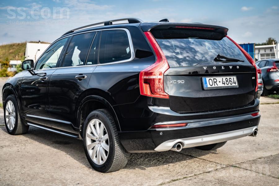 Melns Volvo XC90 2018 Rīga, ar dzinēja tilpumu 2.00 L un nobraukumu 246 tūkst. km par 21200 €, foto 24 vietnē AUTOMOTO.COM.LV