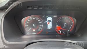Black Volvo XC90 2018 in Riga, with an engine capacity of 2.00 L and mileage of 109 thousand km for 27500 €, photo 7 on AUTOMOTO.COM.LV