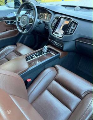 Black Volvo XC90 2018 in Marijampole, with an engine capacity of 1.97 L and mileage of 264 thousand km for 32500 €, photo 21 on AUTOMOTO.COM.LV