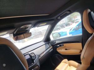 Black Volvo XC90 2018 in Vilnius, with an engine capacity of 1.97 L and mileage of 148 thousand km for 9899 €, photo 8 on AUTOMOTO.COM.LV