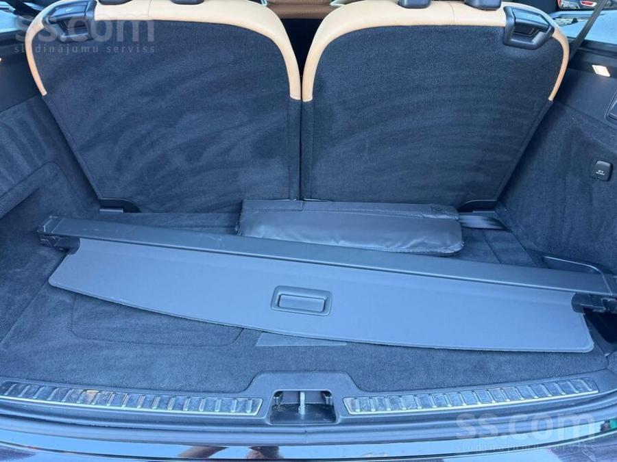 Melns Volvo XC90 2018 Talsi, ar dzinēja tilpumu 2.00 L un nobraukumu 0 tūkst. km par 28970 €, foto 5 vietnē AUTOMOTO.COM.LV
