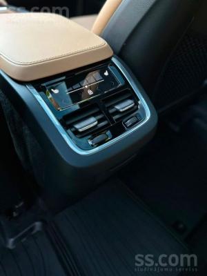 Melns Volvo XC90 2018 Talsi, ar dzinēja tilpumu 2.00 L un nobraukumu 0 tūkst. km par 28970 €, foto 18 vietnē AUTOMOTO.COM.LV