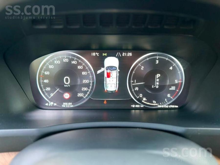 Melns Volvo XC90 2018 Talsi, ar dzinēja tilpumu 2.00 L un nobraukumu 0 tūkst. km par 28970 €, foto 24 vietnē AUTOMOTO.COM.LV