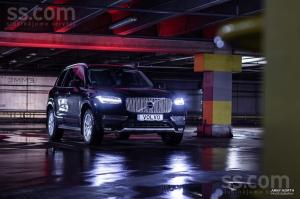 Black Volvo XC90 2018 in Riga, with an engine capacity of 2.00 L and mileage of 166 thousand km for 28000 €, photo  on AUTOMOTO.COM.LV