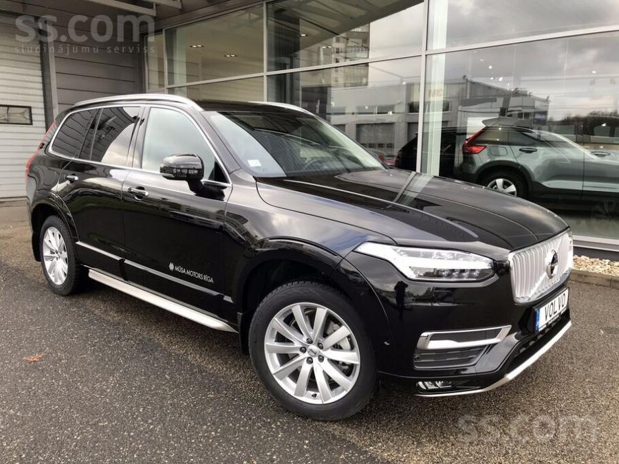 Black Volvo XC90 2018 in Riga, with an engine capacity of 2.00 L and mileage of 166 thousand km for 28000 €, photo 9 on AUTOMOTO.COM.LV