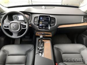 Black Volvo XC90 2018 in Riga, with an engine capacity of 2.00 L and mileage of 166 thousand km for 28000 €, photo 14 on AUTOMOTO.COM.LV