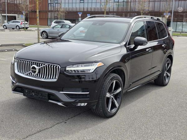Volvo XC90 2018 in Klaipeda on AUTOMOTO.COM.LV Black Volvo XC90 2018 in Klaipeda, with an engine capacity of 1.97 L and mileage of 134 thousand km for 23100 €, photo 4 on AUTOMOTO.COM.LV