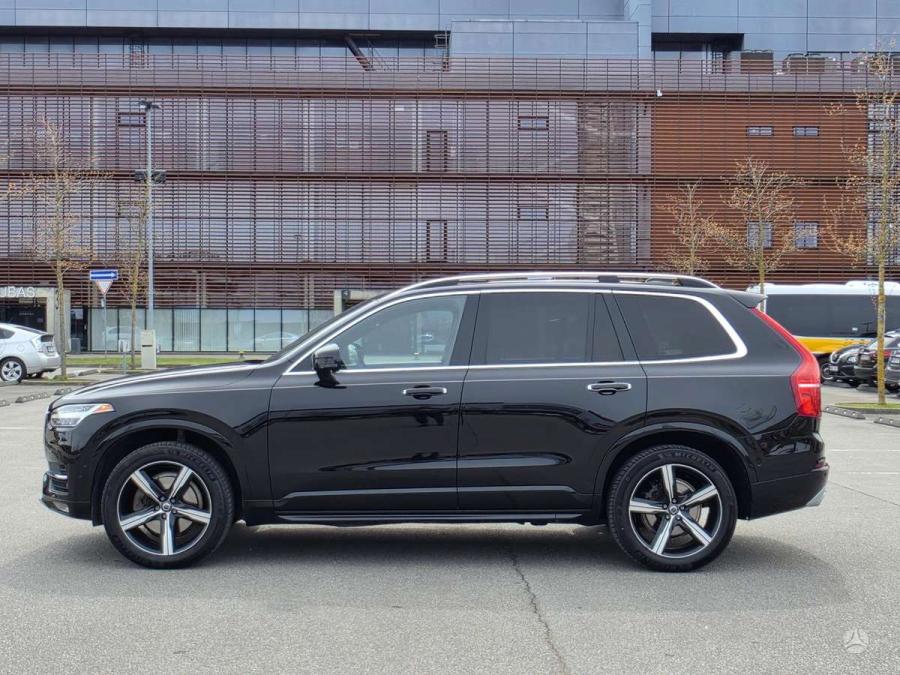Black Volvo XC90 2018 in Klaipeda, with an engine capacity of 1.97 L and mileage of 134 thousand km for 23100 €, photo 7 on AUTOMOTO.COM.LV