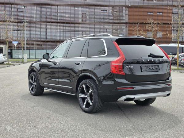 Volvo XC90 2018 in Klaipeda on AUTOMOTO.COM.LV Black Volvo XC90 2018 in Klaipeda, with an engine capacity of 1.97 L and mileage of 134 thousand km for 23100 €, photo 10 on AUTOMOTO.COM.LV