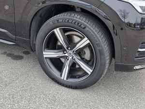Black Volvo XC90 2018 in Klaipeda, with an engine capacity of 1.97 L and mileage of 134 thousand km for 23100 €, photo 19 on AUTOMOTO.COM.LV