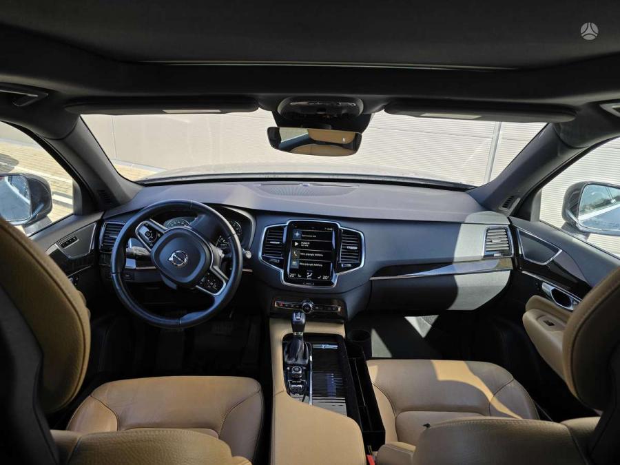 Black Volvo XC90 2018 in Klaipeda, with an engine capacity of 1.97 L and mileage of 134 thousand km for 23100 €, photo 27 on AUTOMOTO.COM.LV