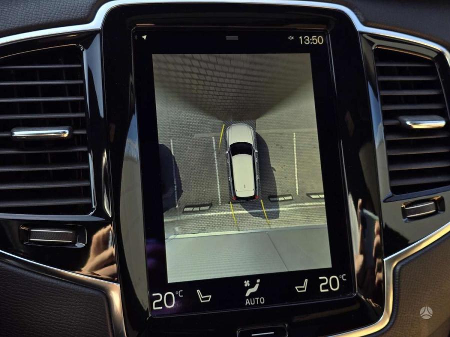 Black Volvo XC90 2018 in Klaipeda, with an engine capacity of 1.97 L and mileage of 134 thousand km for 23100 €, photo 29 on AUTOMOTO.COM.LV
