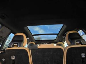 Black Volvo XC90 2018 in Klaipeda, with an engine capacity of 1.97 L and mileage of 134 thousand km for 23100 €, photo 33 on AUTOMOTO.COM.LV