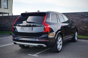 Black Volvo XC90 2018 in Marijampole, with an engine capacity of 1.97 L and mileage of 265 thousand km for 30850 €, photo 10 on AUTOMOTO.COM.LV