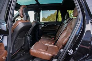 Black Volvo XC90 2018 in Marijampole, with an engine capacity of 1.97 L and mileage of 265 thousand km for 30850 €, photo 37 on AUTOMOTO.COM.LV