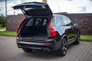 Melns Volvo XC90 2018 Marijampole, ar dzinēja tilpumu 1.97 L un nobraukumu 221 tūkst. km par 24950 €, foto 11 vietnē AUTOMOTO.COM.LV