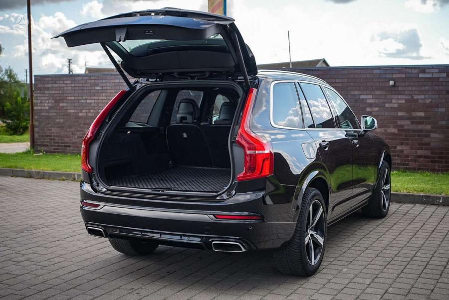 Melns Volvo XC90 2018 Marijampole, ar dzinēja tilpumu 1.97 L un nobraukumu 221 tūkst. km par 24950 €, foto 11 vietnē AUTOMOTO.COM.LV