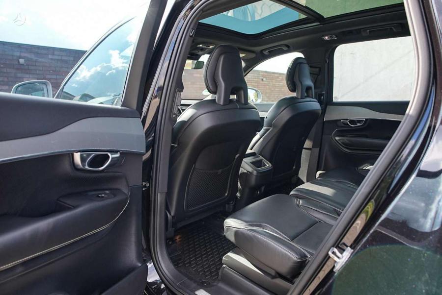Melns Volvo XC90 2018 Marijampole, ar dzinēja tilpumu 1.97 L un nobraukumu 221 tūkst. km par 24950 €, foto 34 vietnē AUTOMOTO.COM.LV