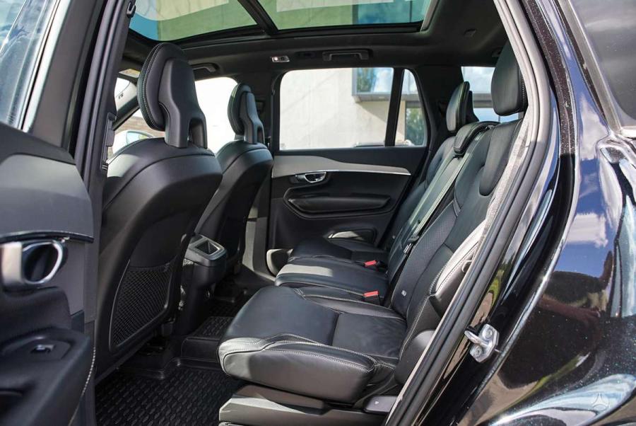 Melns Volvo XC90 2018 Marijampole, ar dzinēja tilpumu 1.97 L un nobraukumu 221 tūkst. km par 24950 €, foto 35 vietnē AUTOMOTO.COM.LV