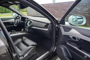 Melns Volvo XC90 2018 Marijampole, ar dzinēja tilpumu 1.97 L un nobraukumu 221 tūkst. km par 24950 €, foto 38 vietnē AUTOMOTO.COM.LV
