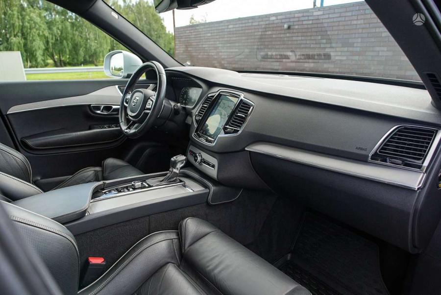 Melns Volvo XC90 2018 Marijampole, ar dzinēja tilpumu 1.97 L un nobraukumu 221 tūkst. km par 24950 €, foto 39 vietnē AUTOMOTO.COM.LV