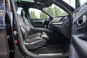 Melns Volvo XC90 2018 Marijampole, ar dzinēja tilpumu 1.97 L un nobraukumu 221 tūkst. km par 24950 €, foto 40 vietnē AUTOMOTO.COM.LV