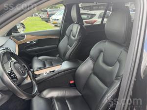 Black Volvo XC90 2018 in Daugavpils, with an engine capacity of 2.00 L and mileage of 204 thousand km for 25900 €, photo 6 on AUTOMOTO.COM.LV