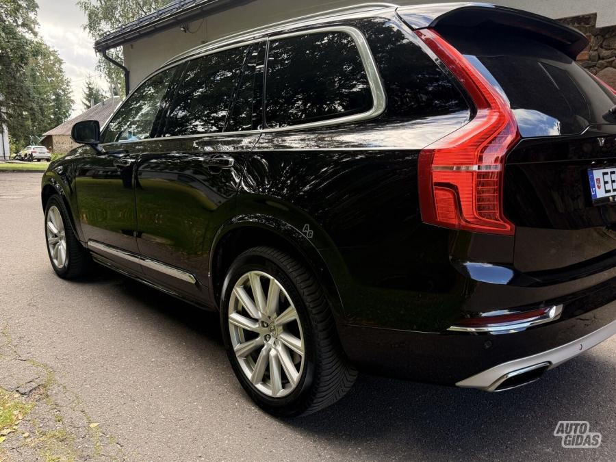 Melns Volvo XC90 2018 Panevēža, ar dzinēja tilpumu 2.00 L un nobraukumu 293 tūkst. km par 25500 €, foto 8 vietnē AUTOMOTO.COM.LV