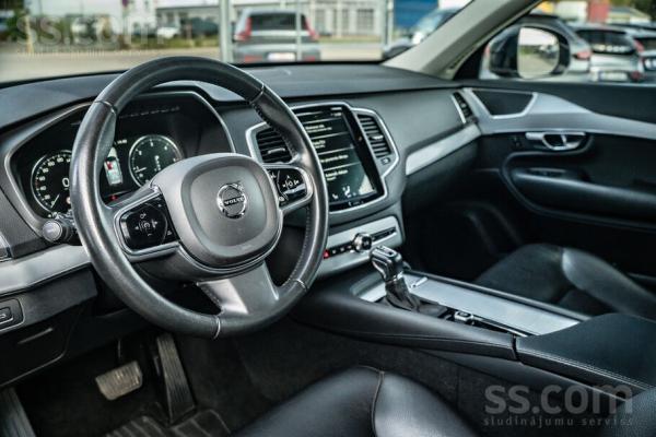 Black Volvo XC90 2018 in Riga, with an engine capacity of 2.00 L and mileage of 246 thousand km for 21200 €, photo 7 on AUTOMOTO.COM.LV