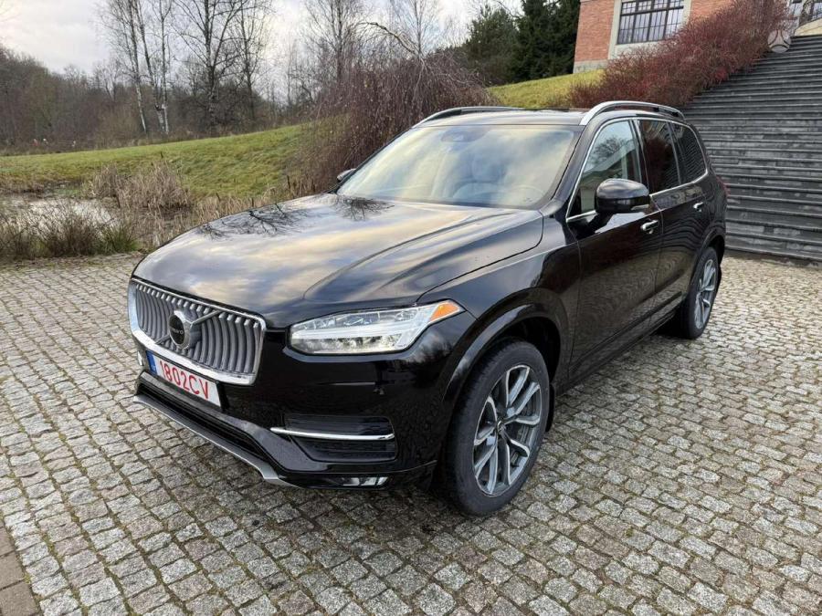 Melns Volvo XC90 2019 Viļņa, ar dzinēja tilpumu 1.97 L un nobraukumu 158 tūkst. km par 23900 €, foto 1 vietnē AUTOMOTO.COM.LV