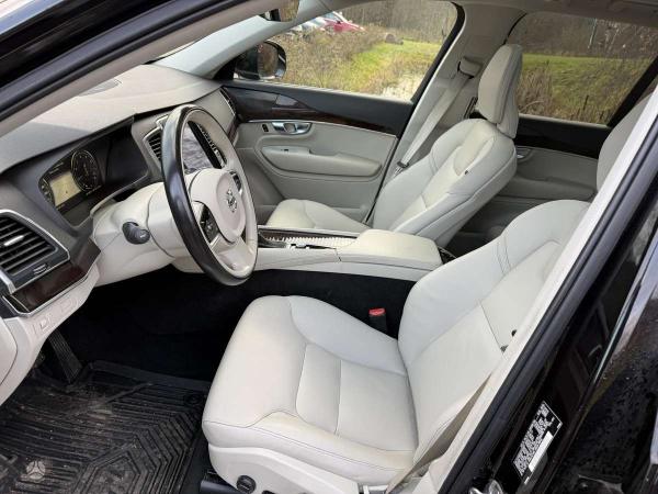 Melns Volvo XC90 2019 Viļņa, ar dzinēja tilpumu 1.97 L un nobraukumu 158 tūkst. km par 23900 €, foto 9 vietnē AUTOMOTO.COM.LV