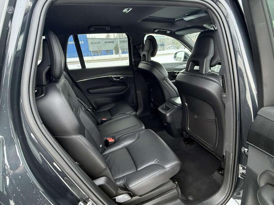 Black Volvo XC90 2019 in Panevezys, with an engine capacity of 1.97 L and mileage of 192 thousand km for 26500 €, photo 28 on AUTOMOTO.COM.LV