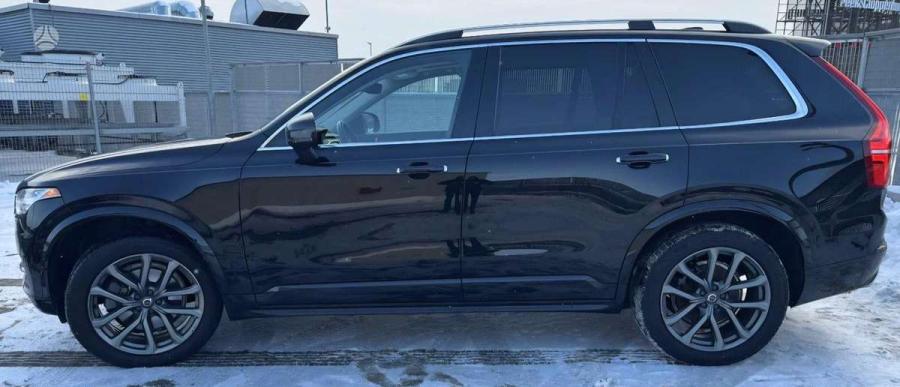 Melns Volvo XC90 2019 Viļņa, ar dzinēja tilpumu 1.97 L un nobraukumu 139 tūkst. km par 24500 €, foto 4 vietnē AUTOMOTO.COM.LV