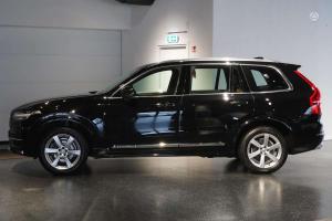 Black Volvo XC90 2019 in Vilnius, with an engine capacity of 1.97 L and mileage of 126 thousand km for 33900 €, photo 2 on AUTOMOTO.COM.LV