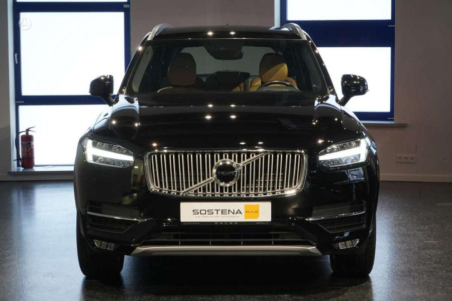 Black Volvo XC90 2019 in Vilnius, with an engine capacity of 1.97 L and mileage of 126 thousand km for 33900 €, photo 4 on AUTOMOTO.COM.LV