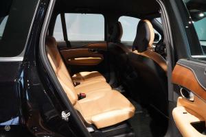 Black Volvo XC90 2019 in Vilnius, with an engine capacity of 1.97 L and mileage of 126 thousand km for 33900 €, photo 12 on AUTOMOTO.COM.LV