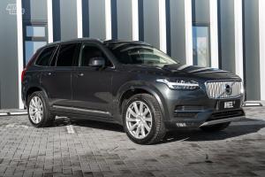 Black Volvo XC90 2019 in Vilnius, with an engine capacity of 2.00 L and mileage of 112 thousand km for 32000 €, photo 7 on AUTOMOTO.COM.LV