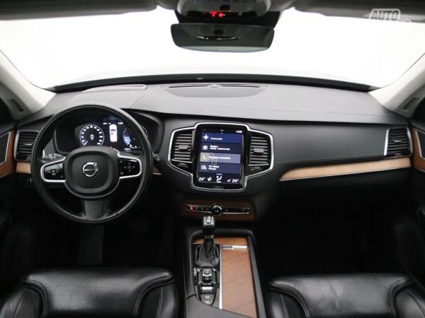Black Volvo XC90 2019 in Vilnius, with an engine capacity of 2.00 L and mileage of 225 thousand km for 26599 €, photo 2 on AUTOMOTO.COM.LV