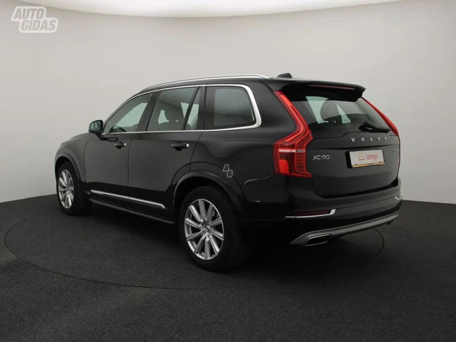 Melns Volvo XC90 2019 Viļņa, ar dzinēja tilpumu 2.00 L un nobraukumu 225 tūkst. km par 26599 €, foto 8 vietnē AUTOMOTO.COM.LV