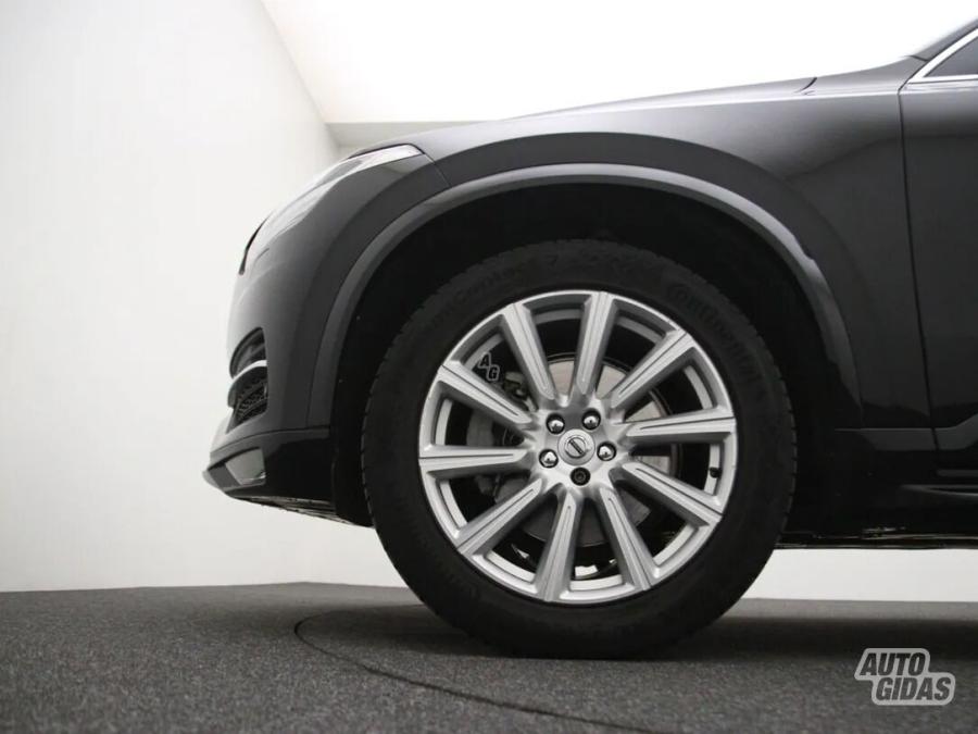 Melns Volvo XC90 2019 Viļņa, ar dzinēja tilpumu 2.00 L un nobraukumu 225 tūkst. km par 26599 €, foto 29 vietnē AUTOMOTO.COM.LV