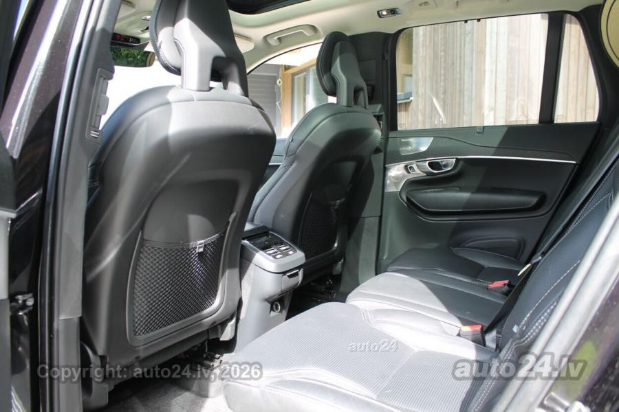 Black Volvo XC90 2019 in Tallinn, with an engine capacity of 2.00 L and mileage of 206 thousand km for 28500 €, photo 11 on AUTOMOTO.COM.LV
