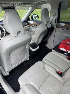 Melns Volvo XC90 2019 Rīga, ar dzinēja tilpumu 2.00 L un nobraukumu 193 tūkst. km par 26490 €, foto 11 vietnē AUTOMOTO.COM.LV